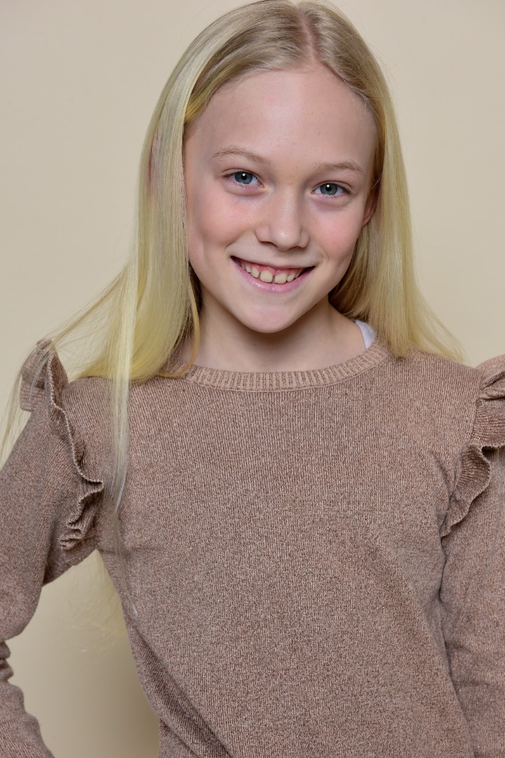 Leah Lyngholm Hollender - CastAgency